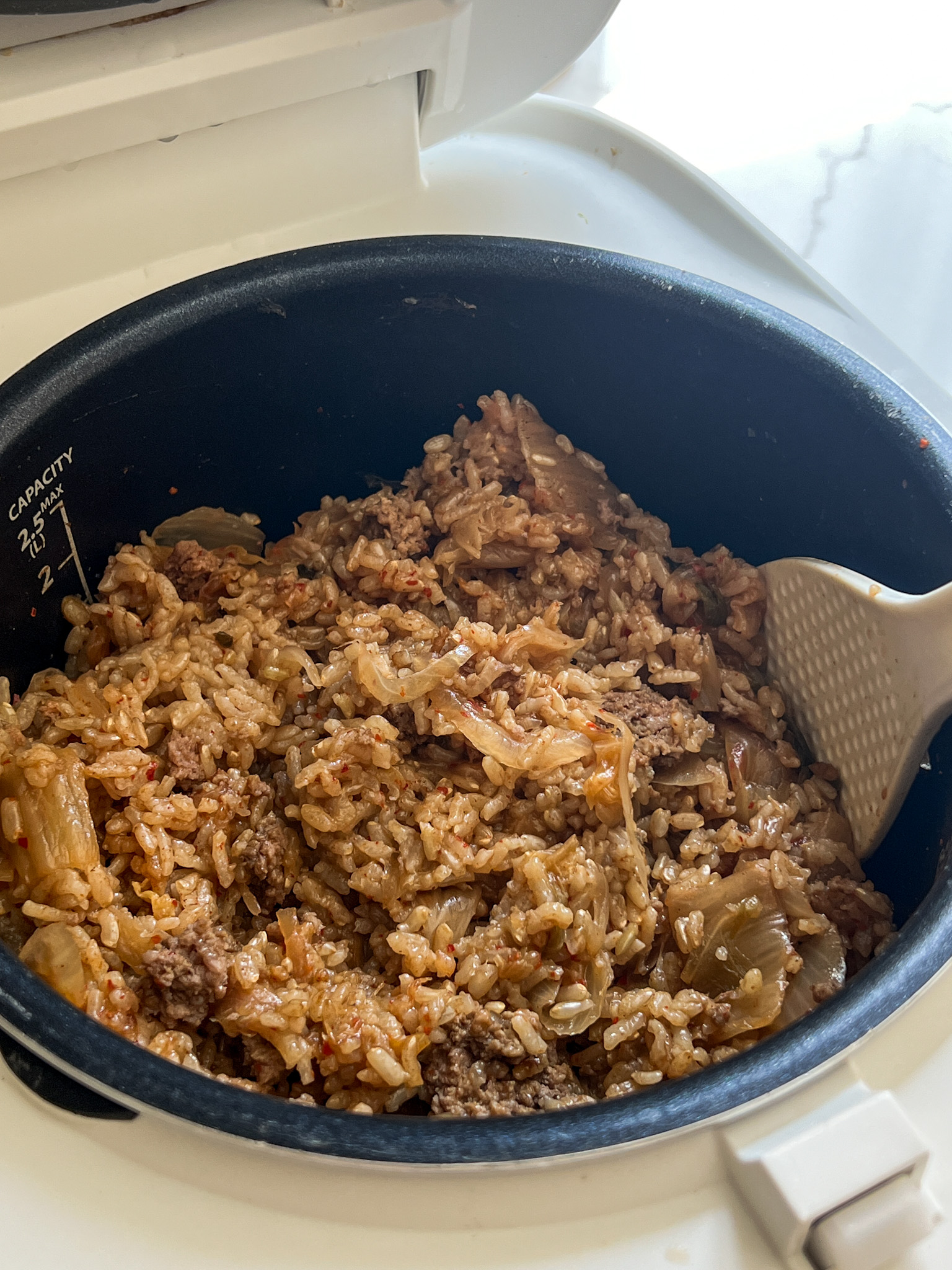 Rice Cooker Kimchi and Beef Rice with Egg - Winnie Kison